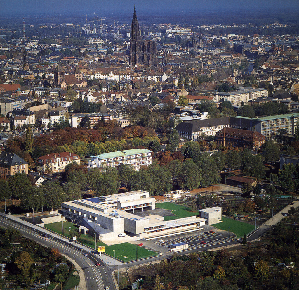 ‘Pasteur’ lower secondary school in Strasbourg, by Dominique Coulon ...